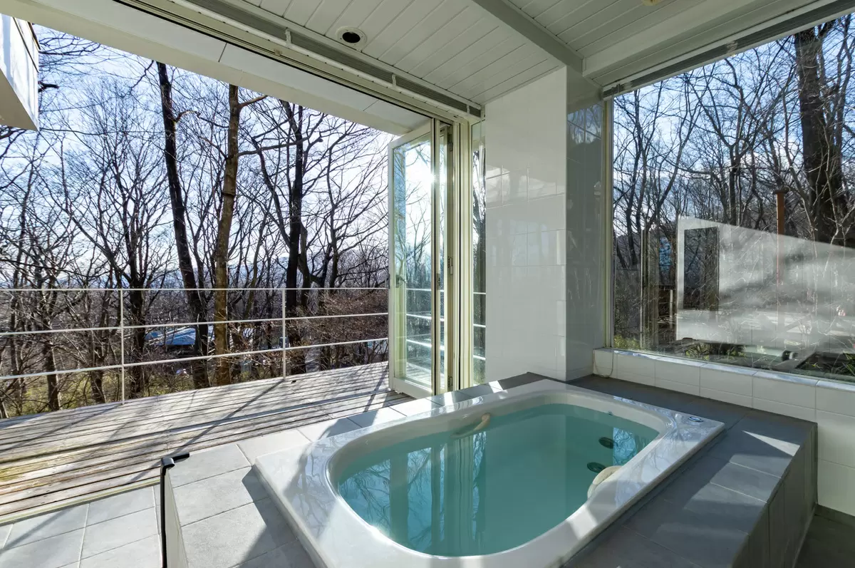 天然温泉と高級感が魅力な大人の空間♪ リゾートハウス（横沢つつじ苑103）｜素泊 | 【公式】TOWAピュアコテージ｜那須ハイランドパーク ...